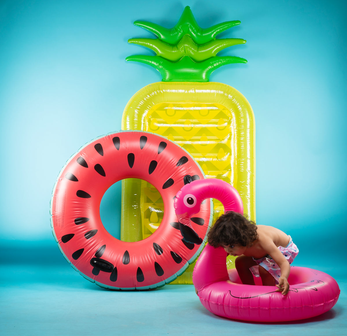 Floats – BEACH PLUS